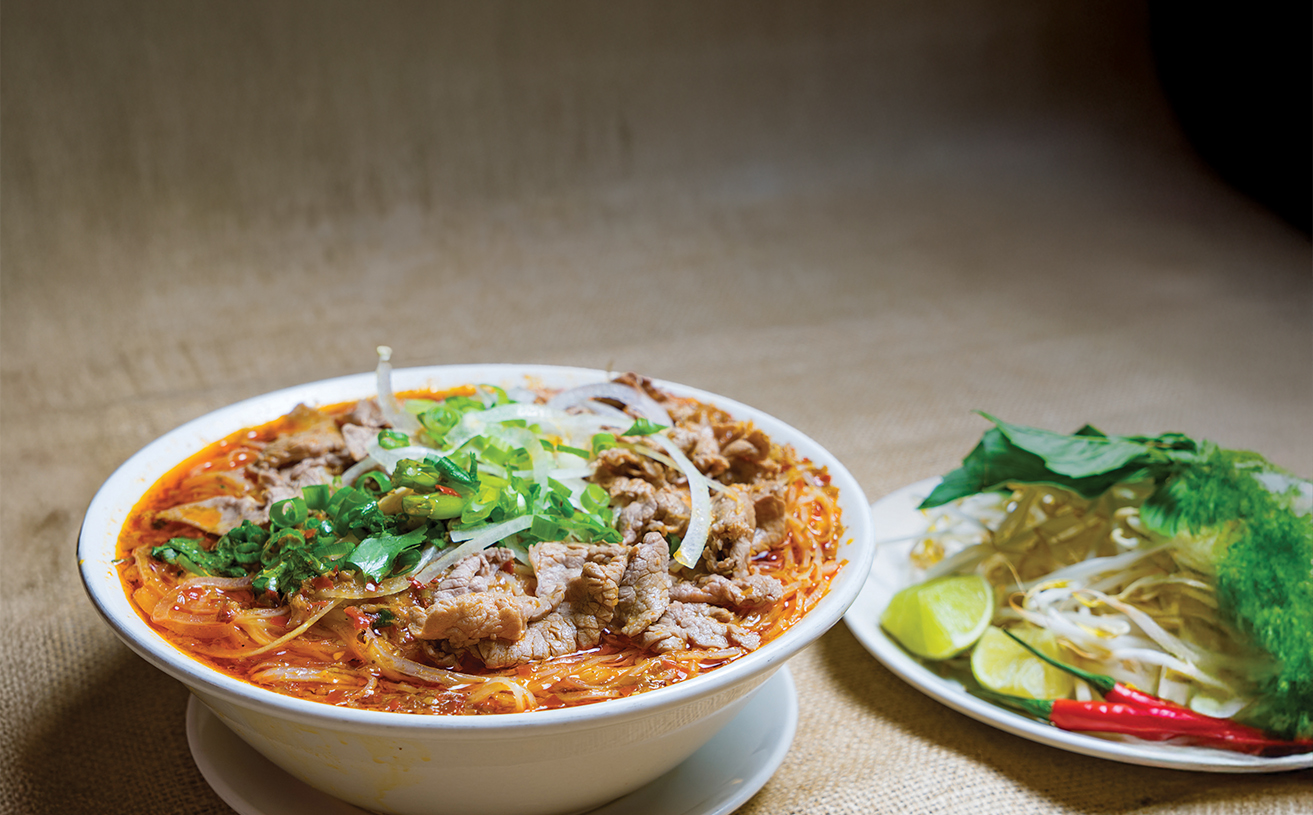 Saigon Maxim – Crown Jewel Pantry